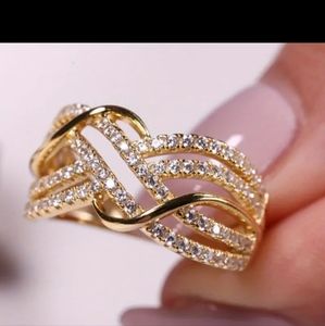 Jewelry | Gold Intertwined Design Ring 8 | Poshmark